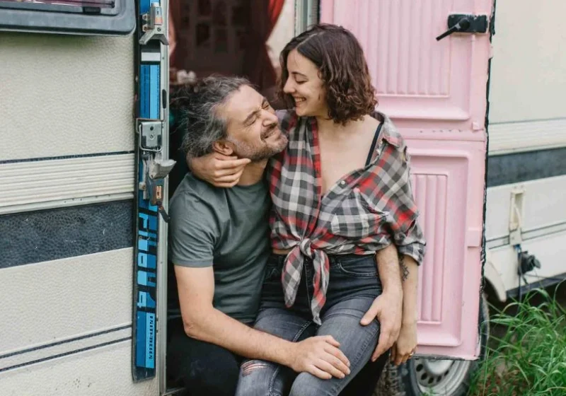 200+ Creative Couple Activities (Best A to Z Dating Ideas)